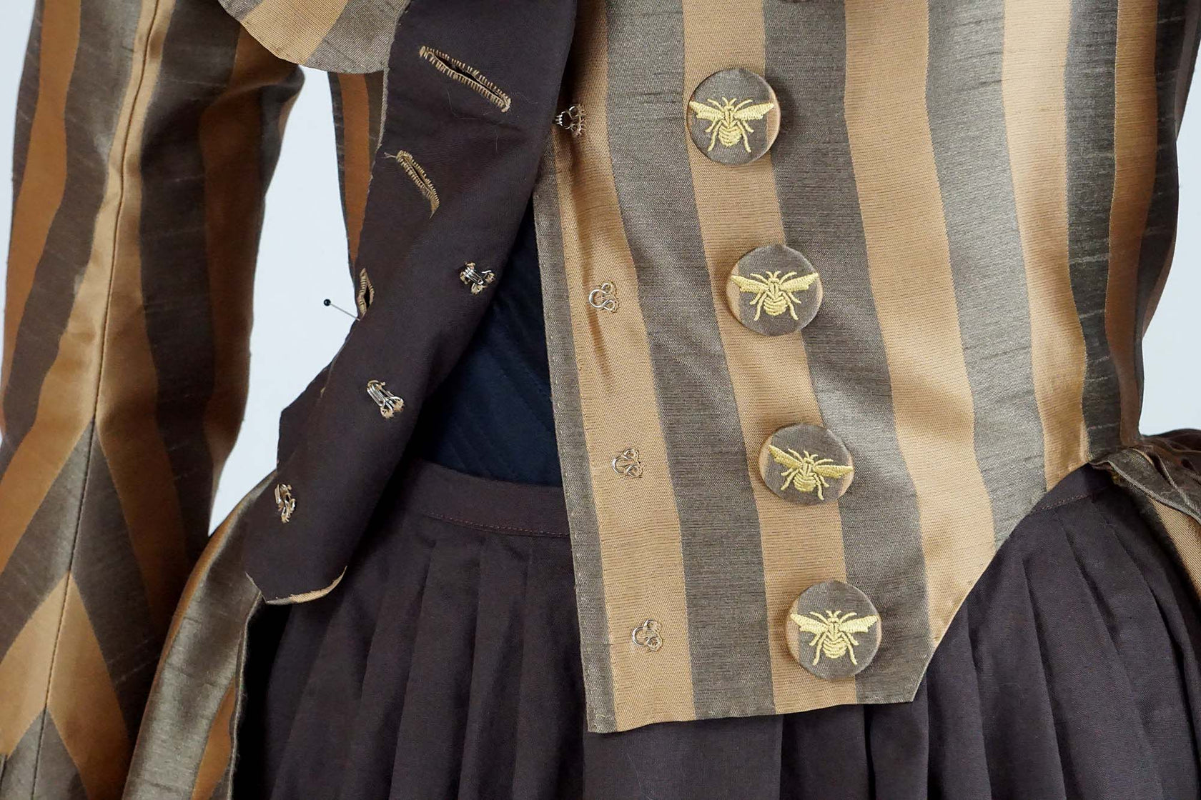 #0419 Redingote or Georgian dress about 1780 incl. split-bum, pockets ...