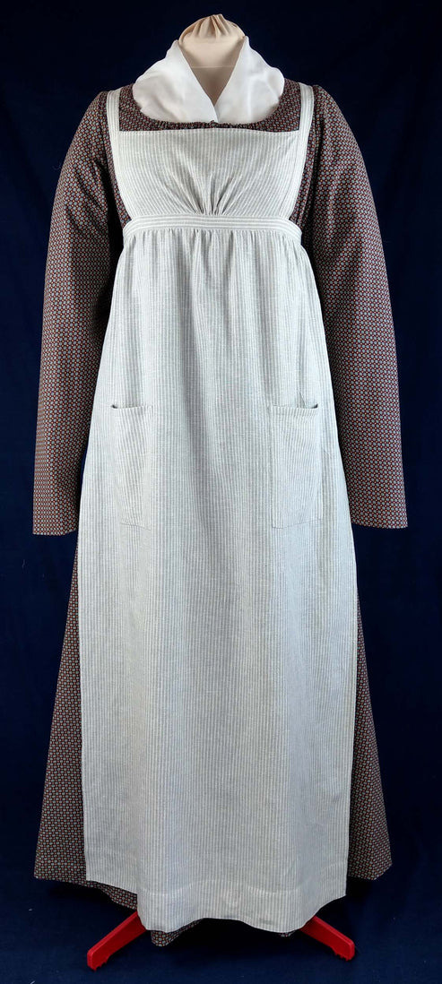#0219 Empire / Regency dress with front clousure, apron, cap and fichu ...
